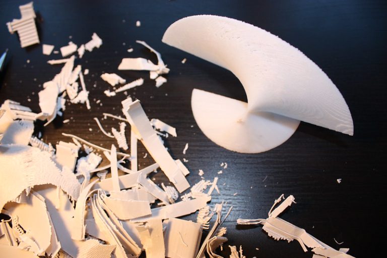 How to remove supports from 3D printed PLA the easy way | 3DRIFIC